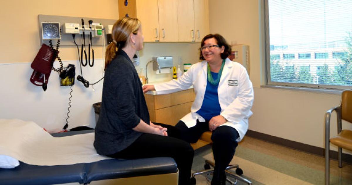 Pam-Davies-clinic-UCSF-Nursing.jpg?itok=W_Ye2Joz