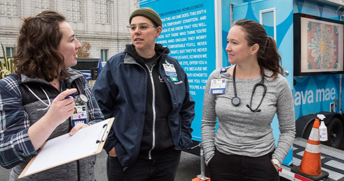 StreetNursing_780x366.jpg?itok=WGDXoS0S