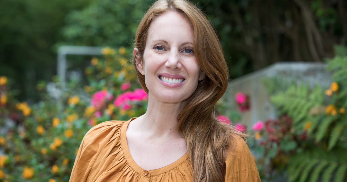 Jennifer_Viner.1200x800.png?itok=eRdlmOIQ